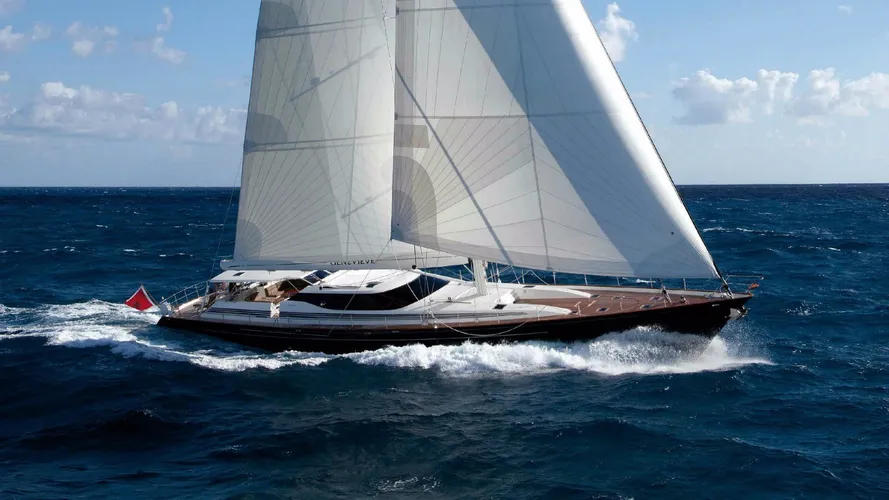 Genevieve yacht (Alloy Yachts, 36.91m, 1996)